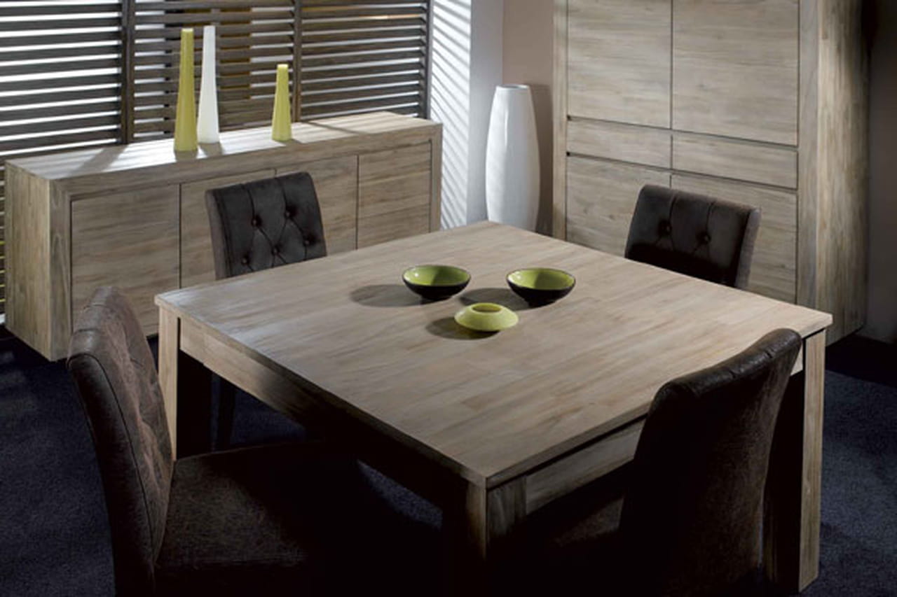 لمحبي الطابع الكلاسيكي البسيط، يقدم Occa-Haus واحدة من أجل غرف المائدة ...