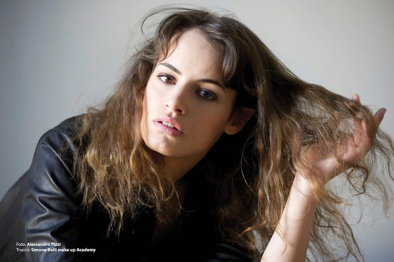 Angela Curri, la Fornarina de Raphaël, rêve de cinéma français